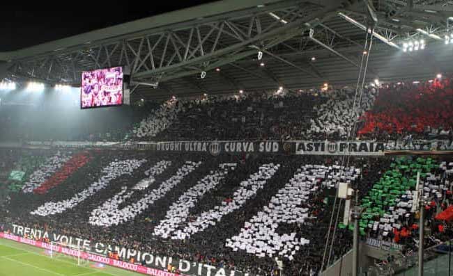 Comolli lascia la Juventus, stoccata della moglie sui social al club