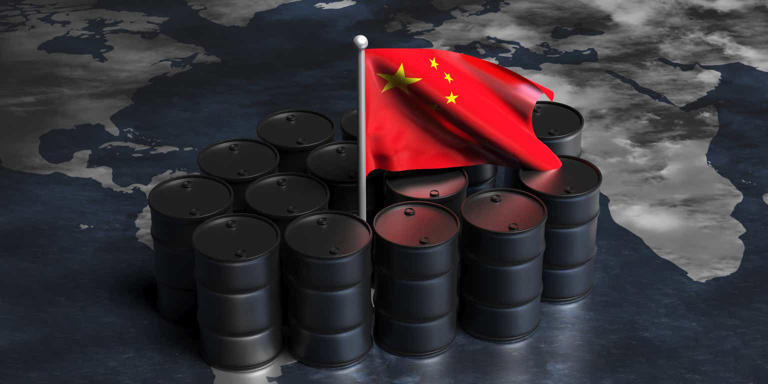 China’s oil stockpiling cushions market as U.S. sanctions hit Russian crude