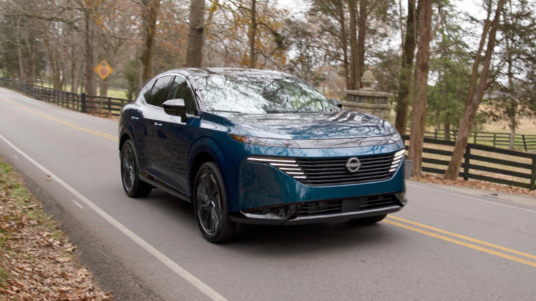 2025 Nissan Murano First Drive Review: Controlled Cushiness