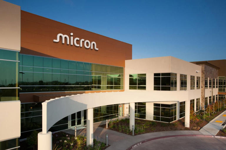 Micron dumps its 'Crucial' business. That's not why the stock is down.