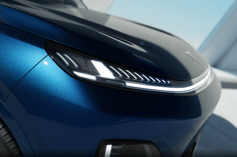 深蓝S09大六座SUV来袭，挑战理想L9与问界M9，能否成就新爆款？