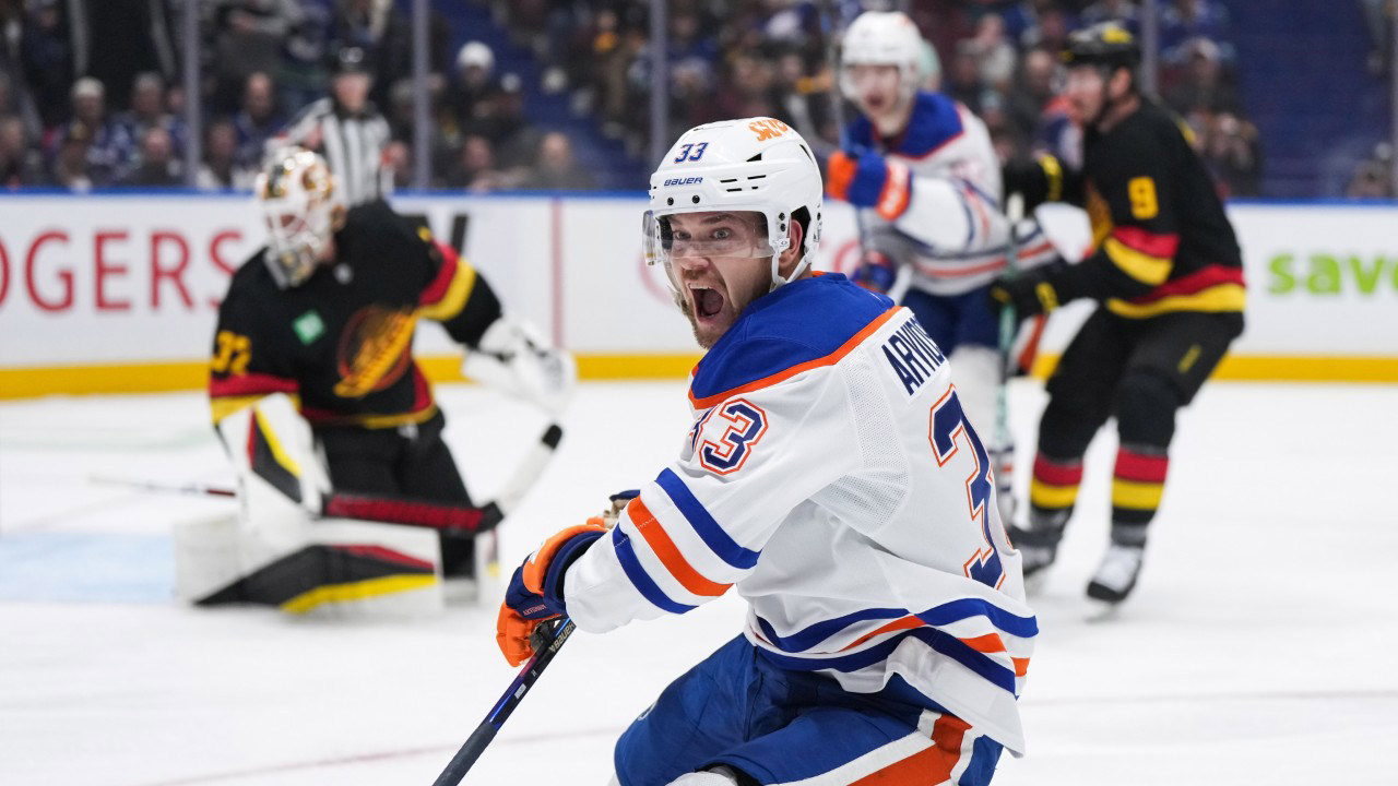 Oilers’ Viktor Arvidsson returns to lineup against Bruins Oilers’ Viktor Arvidsson returns to lineup against Bruins