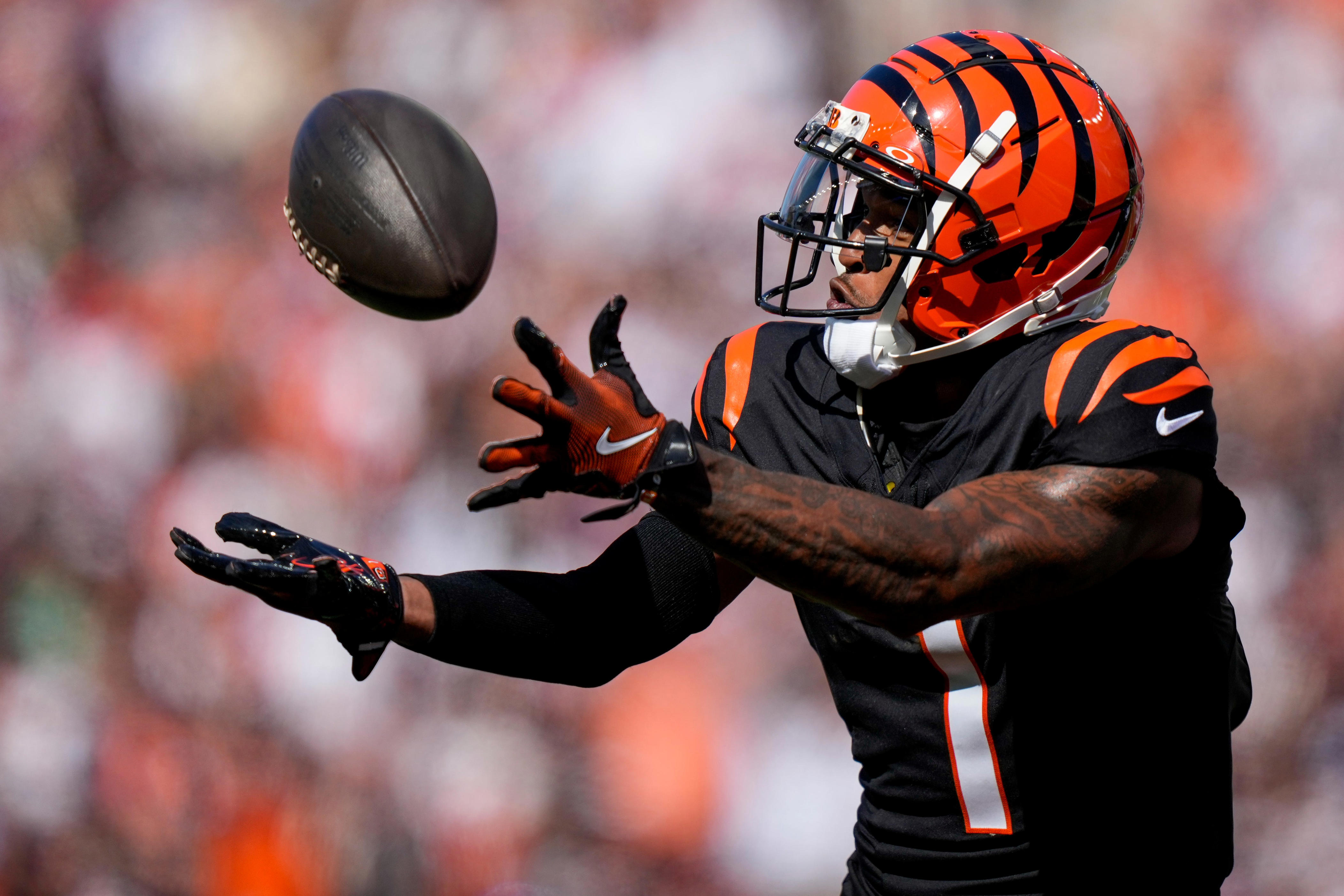 Why Bengals fans should be rooting for the Chargers on Thursday Night ...
