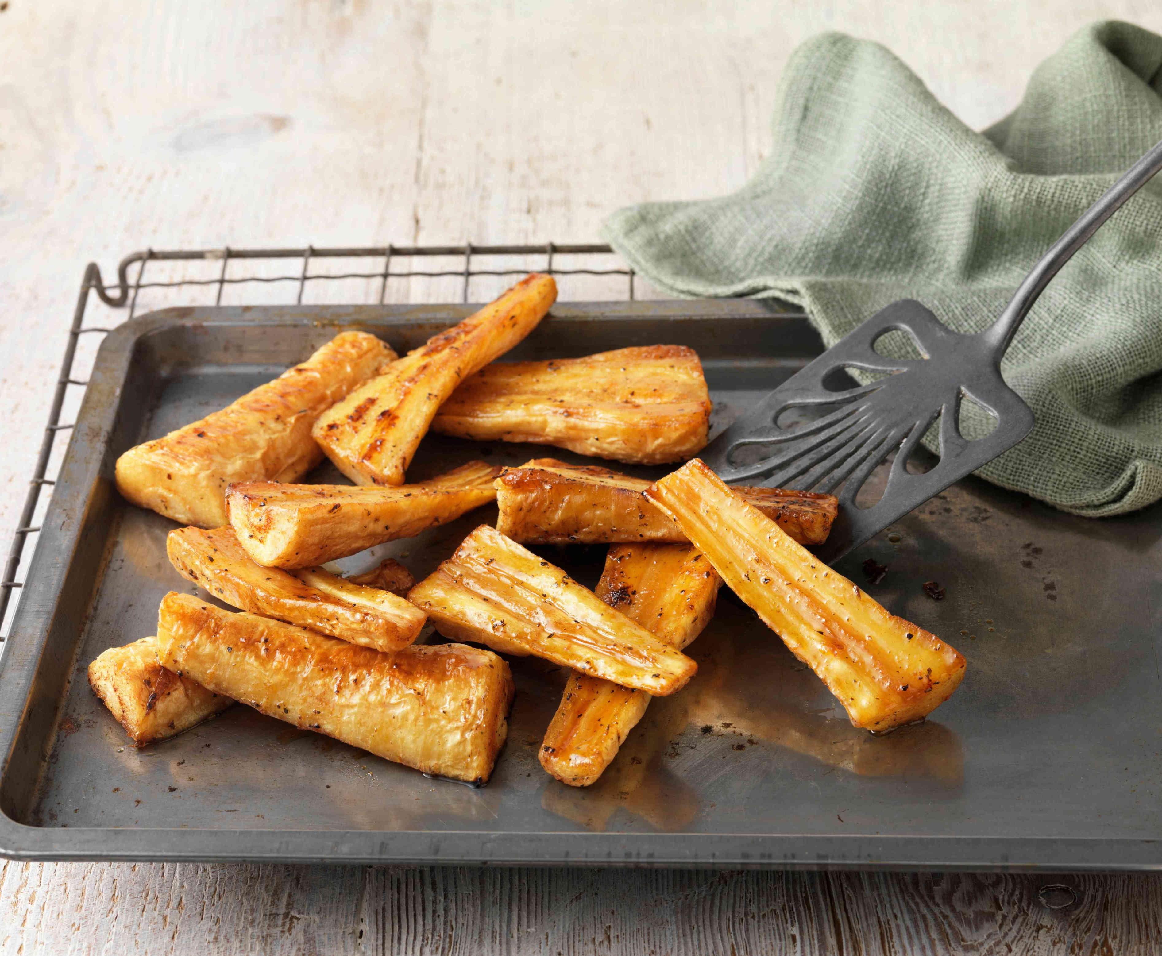 What Is a Parsnip—and How to Eat This Delicious Root Vegetable ...