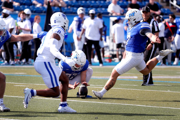 LSU football QB AJ Swann to enter transfer portal. How it affects the ...