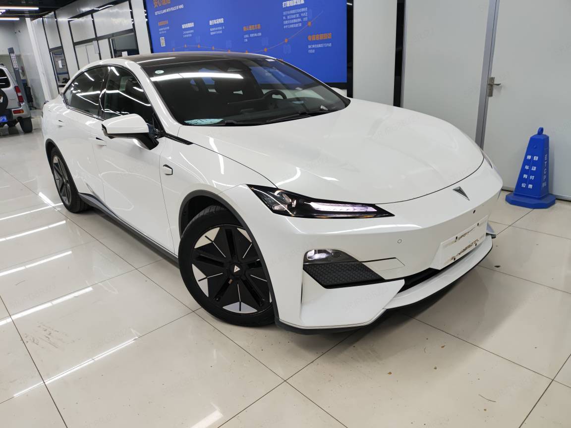 深蓝汽车 深蓝SL03 2023款 515MAX纯电版实拍图