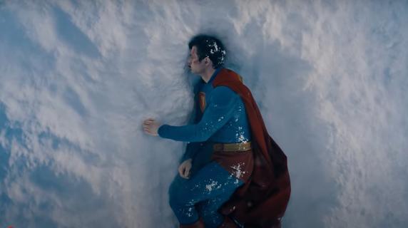 Lo spettacolare trailer del nuovo Superman (ma a rubare la scena c’è il Supercane)
