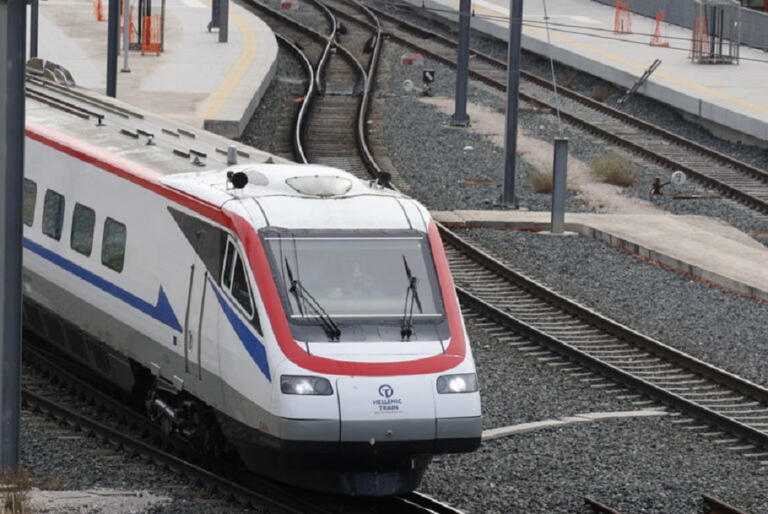 Καπνοί σε τρένο που εκτελούσε το δρομολόγιο Θεσσαλονίκη – Αιγίνιο