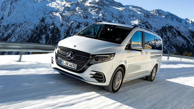 Les fourgons Mercedes encore plus polyvalents en 4x4