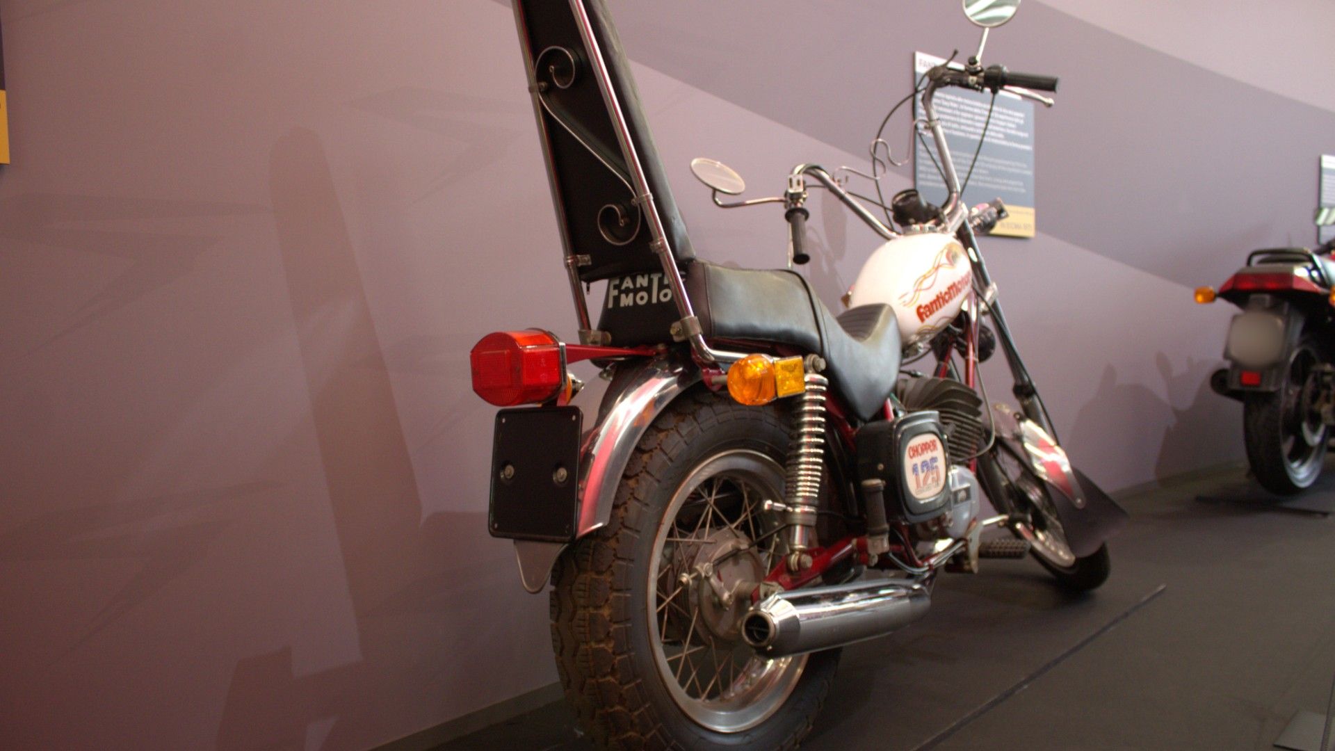 De Fantic Motor Chopper 125 uit 1973 weegt 100 kg: foto's