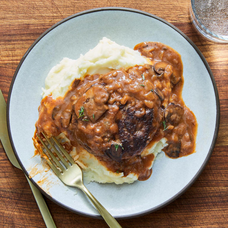 This Salisbury Steak Recipe Is So Much Better Than Store-Bought