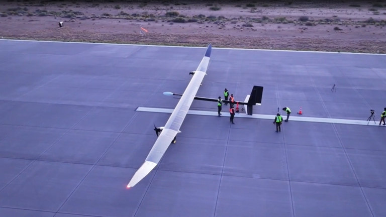 BAE Systems’ solar drone flies for 24 hours straight at staggering ...