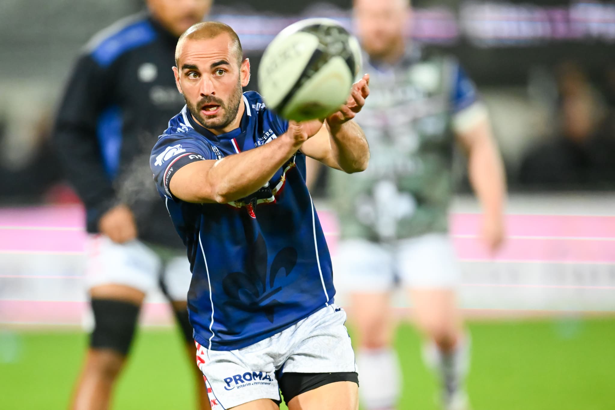 Nuit du Rugby: accusé de comportement agressif envers une hôtesse ...