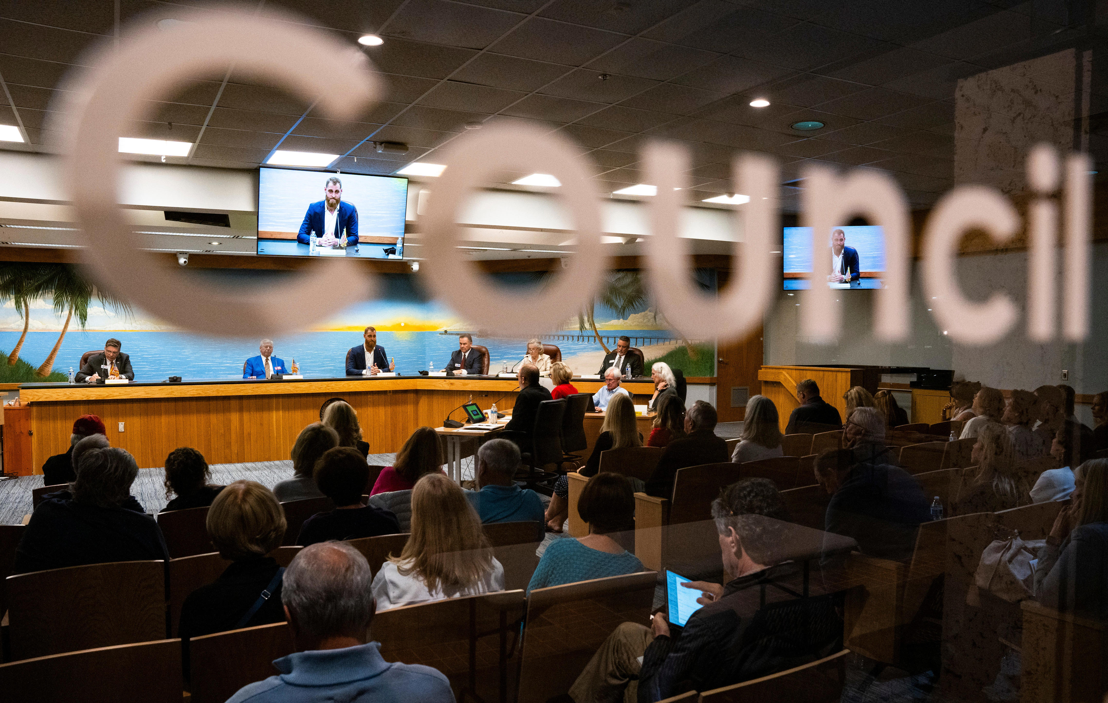 Naples, Florida city pay: Who tops the payroll and how much do they make?