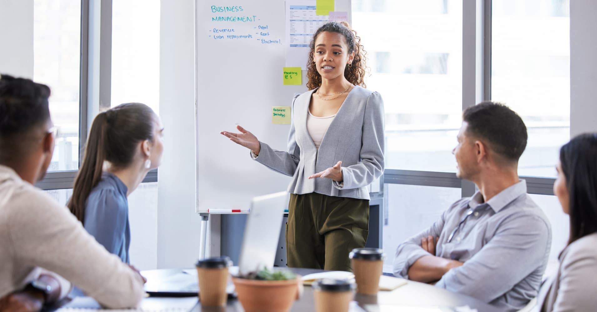 Use this 5-word response when dealing with ageism at work, expert says