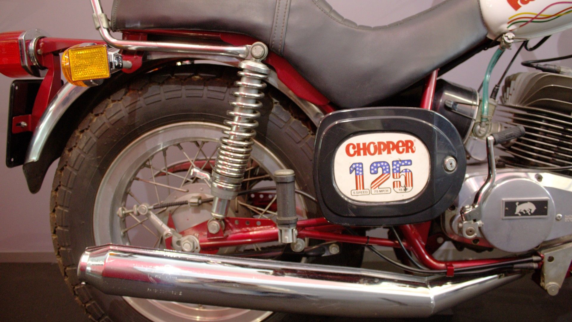 Le Fantic Motor Chopper 125 de 1973 pèse un quintal : les photos