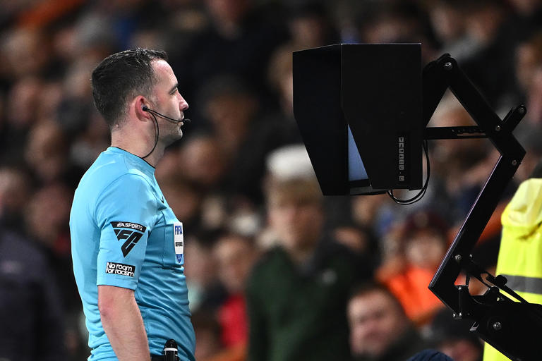 FA confirm officiating team for Sunderland vs Sheffield United at ...