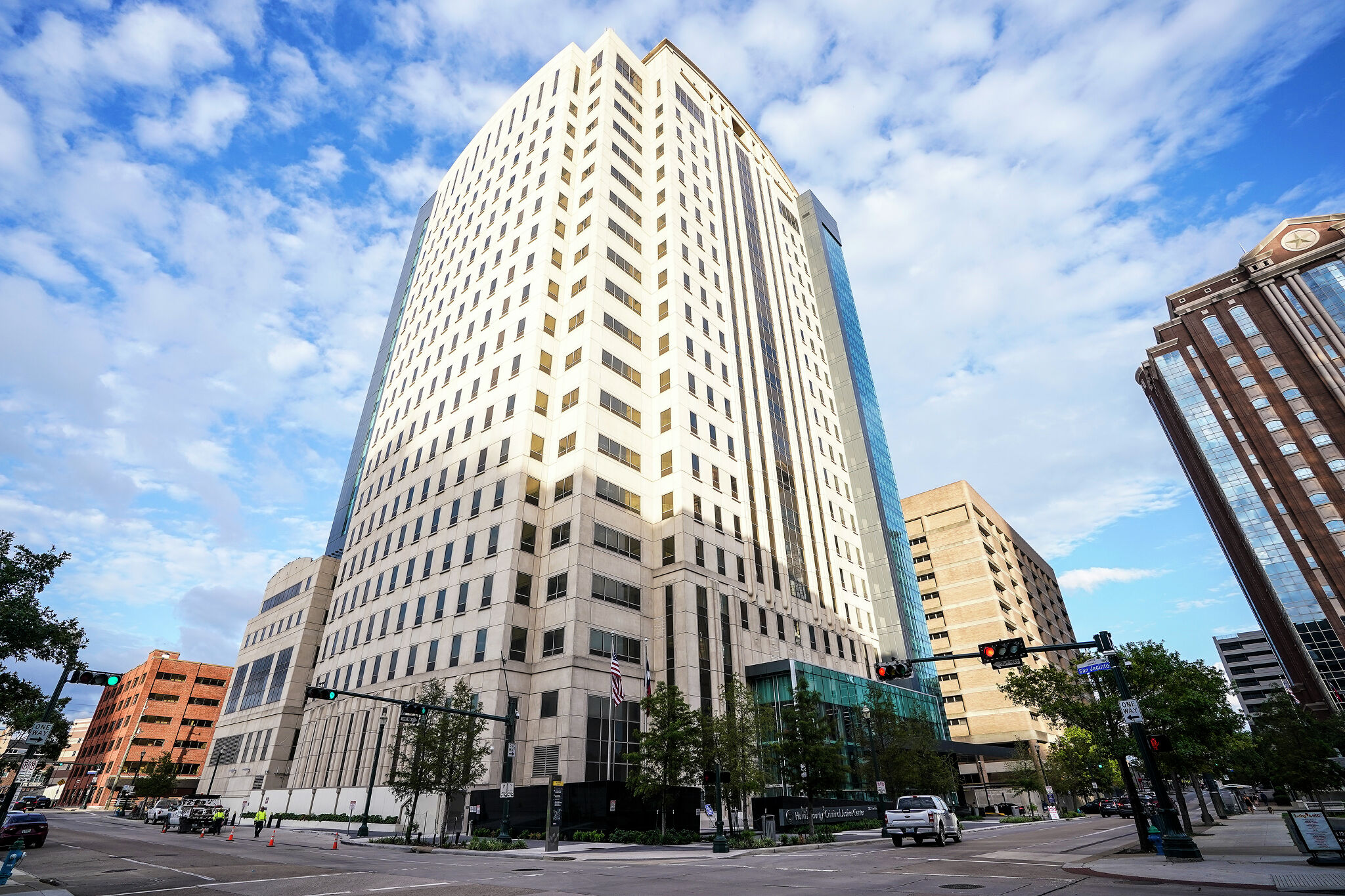 Houston man accused of killing wife, dumping dogs, had sought $1 ...