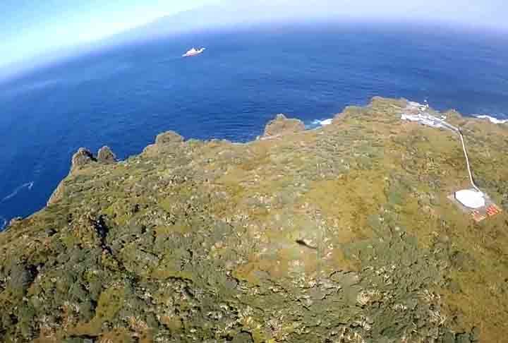 A ilha habitada mais remota do planeta