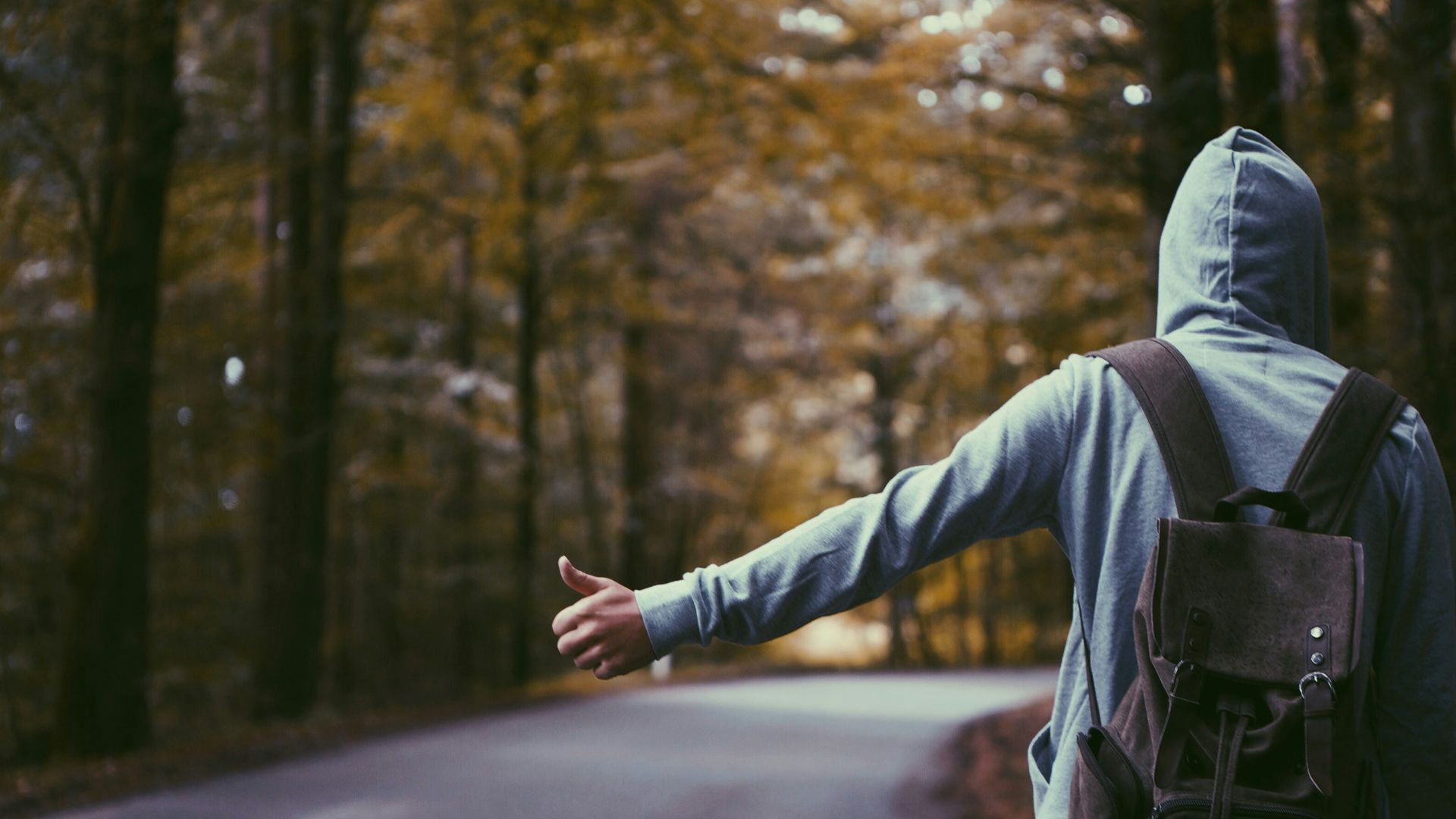 20 common road scams to watch out for