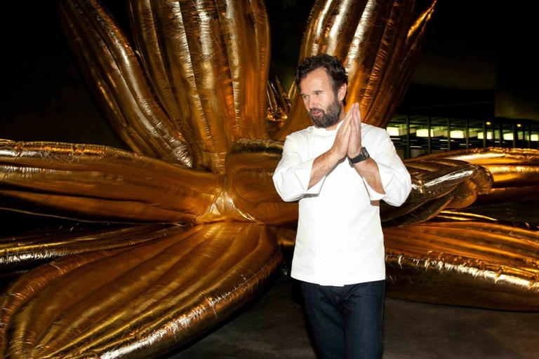Cracco, quanto costa mangiare nel suo ristorante in Galleria a Milano ... Cracco, quanto costa mangiare nel suo ristorante in Galleria a Milano ...