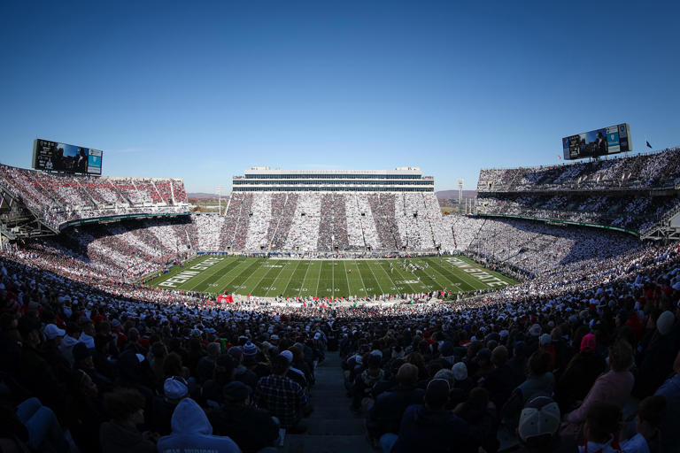 Prediction and betting odds for Penn State vs. Boise State in the College Football Playoff ...