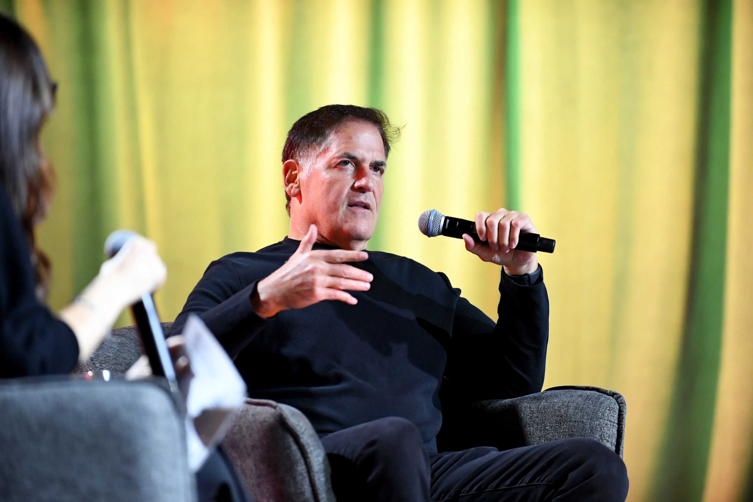 Mark Cuban Confronts Elon Musk's AfD Remarks With His Own AI Chatbot Mark Cuban Confronts Elon Musk's AfD Remarks With His Own AI Chatbot
