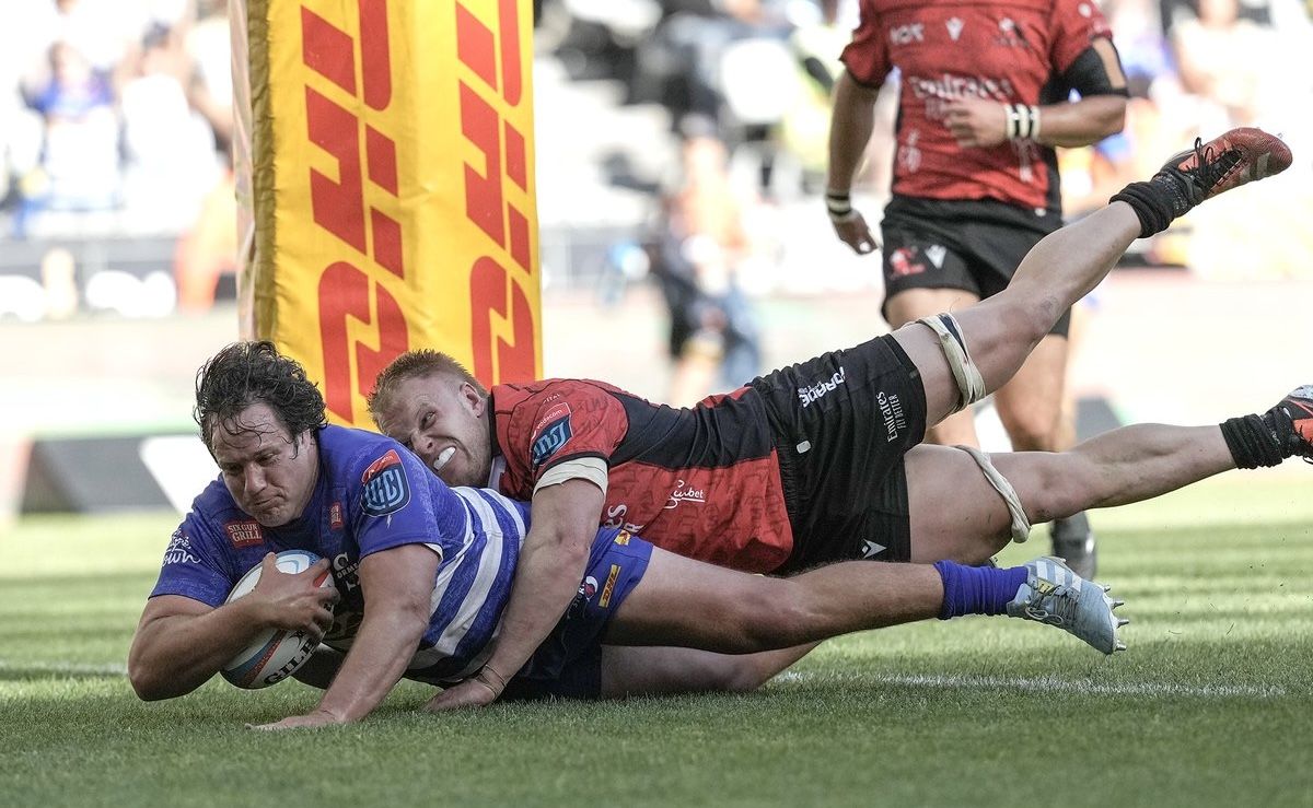 Live scoring: Stormers v Lions in Cape Town