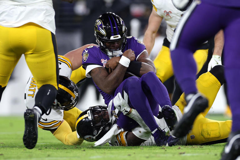 Pittsburgh Steelers vs Baltimore Ravens picks, predictions: Who wins ...