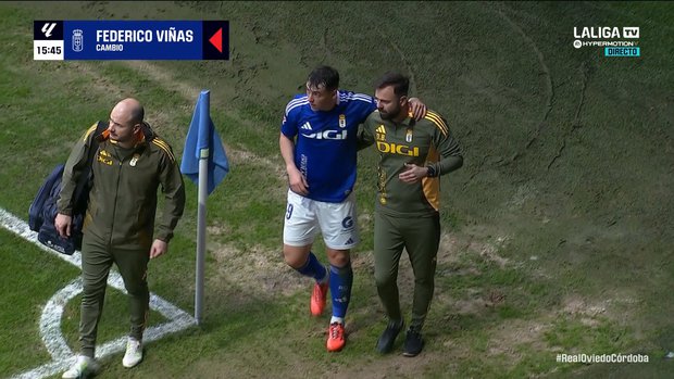 España: Federico Viñas salió muy sentido en Real Oviedo y genera ...