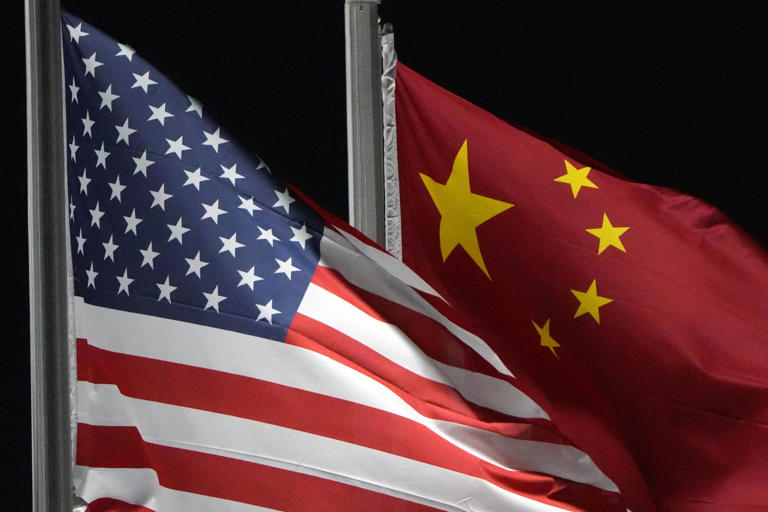 Chinese researchers charged with smuggling fungus into US Chinese researchers charged with smuggling fungus into US