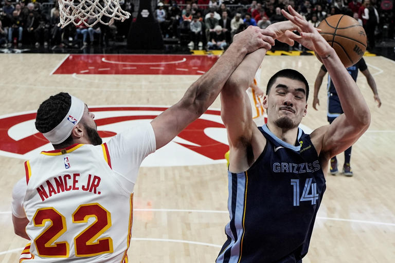 Bane and Pippen combine for 45 points, Grizzlies cruise past Hawks 128-112 Bane and Pippen combine for 45 points, Grizzlies cruise past Hawks 128-112