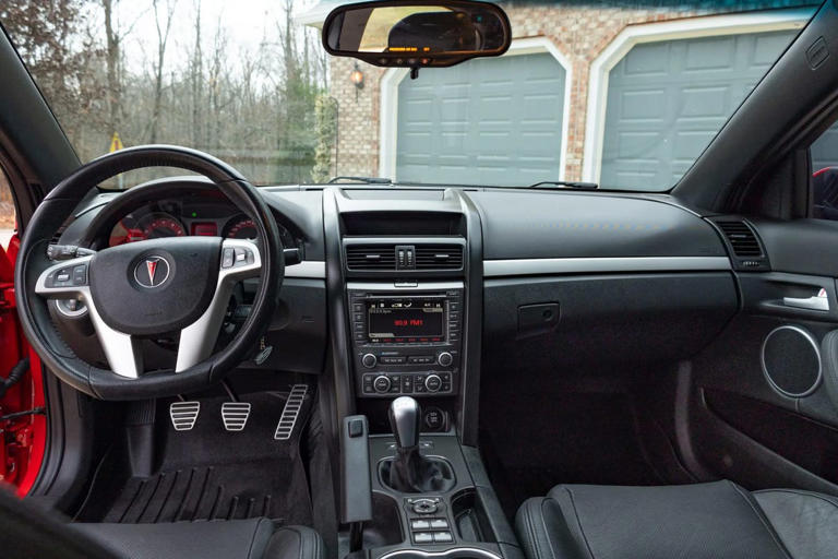 2009 Pontiac G8 GXP Is Today's Bring a Trailer Find