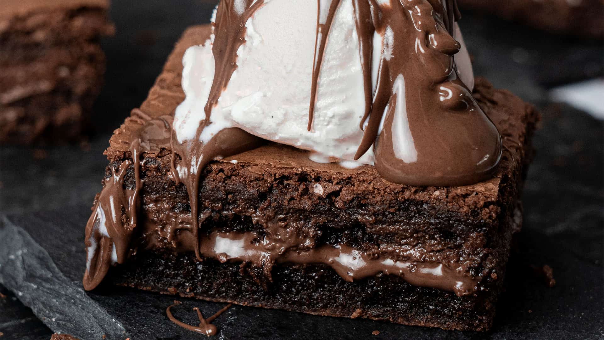25 Over-the-Top Nutella & Chocolate Desserts That Are Seriously Indulgent