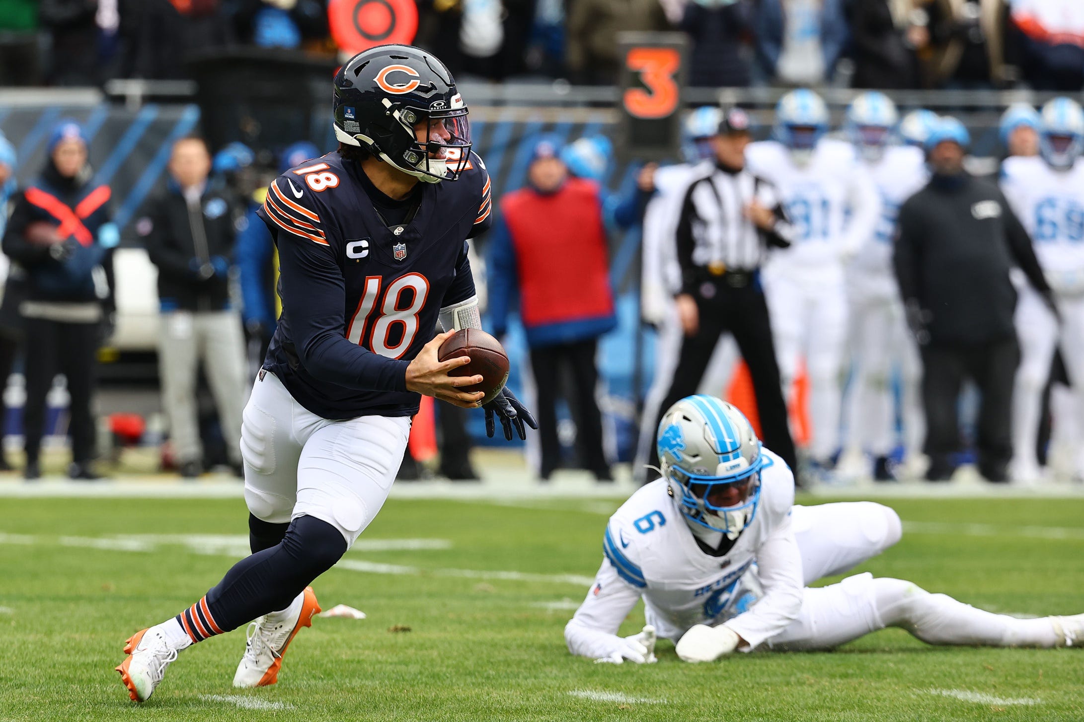 Ben Johnson says Bears offense will have library of plays for Caleb ...