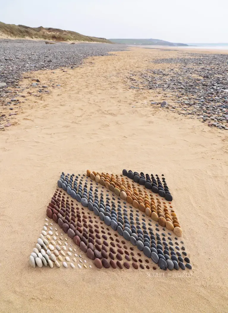 16 Incredible Structures Seamlessly Blending With Their Environment