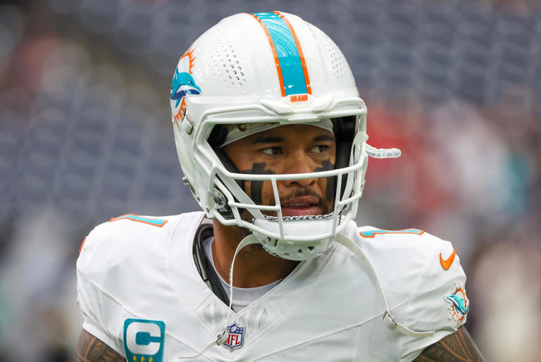 Miami Dolphins: Instant takeaways from 29-17 win over 49ers to stay in ...