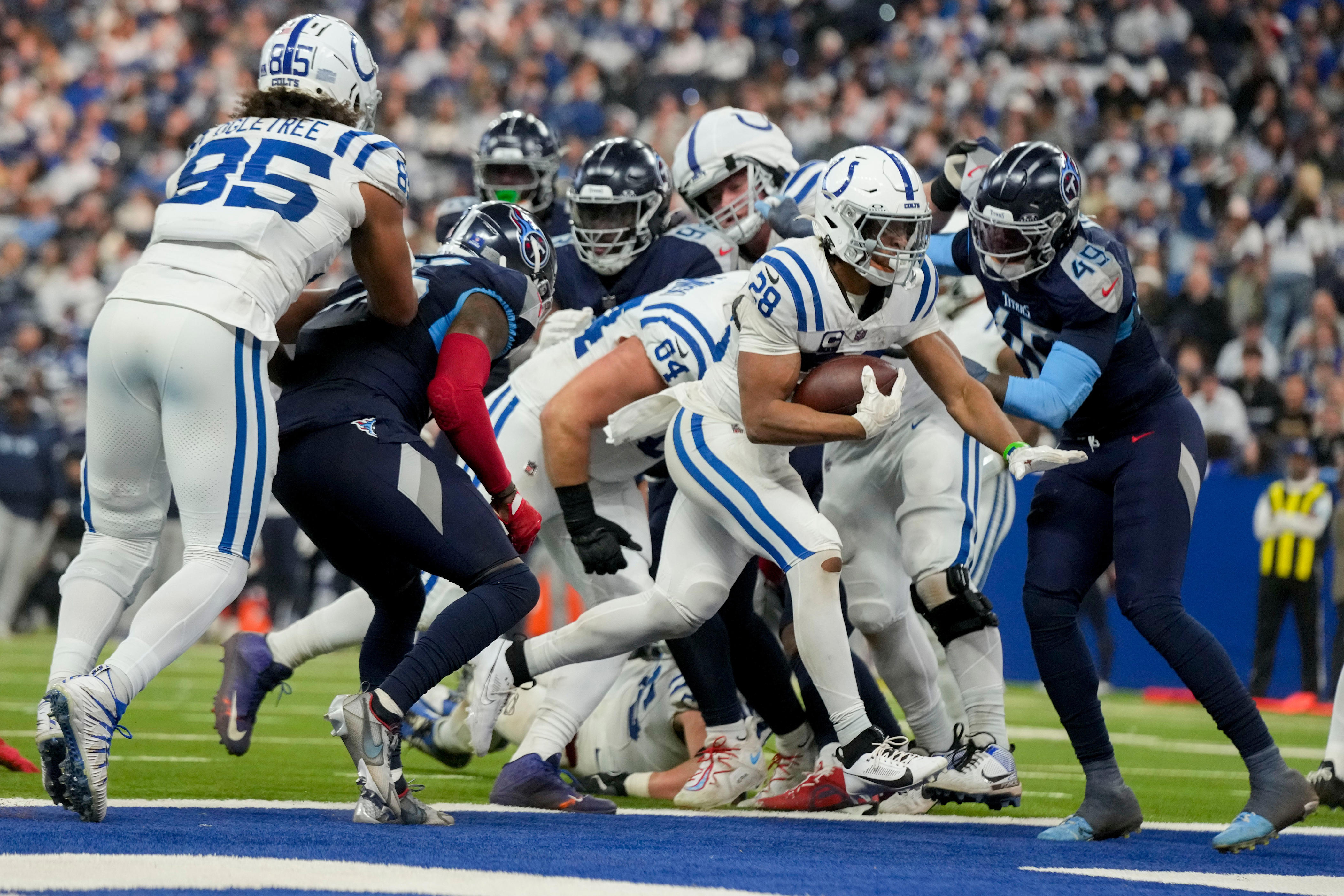 Titans vs Colts fantasy football roundup: 8 matchups that matter toward ...