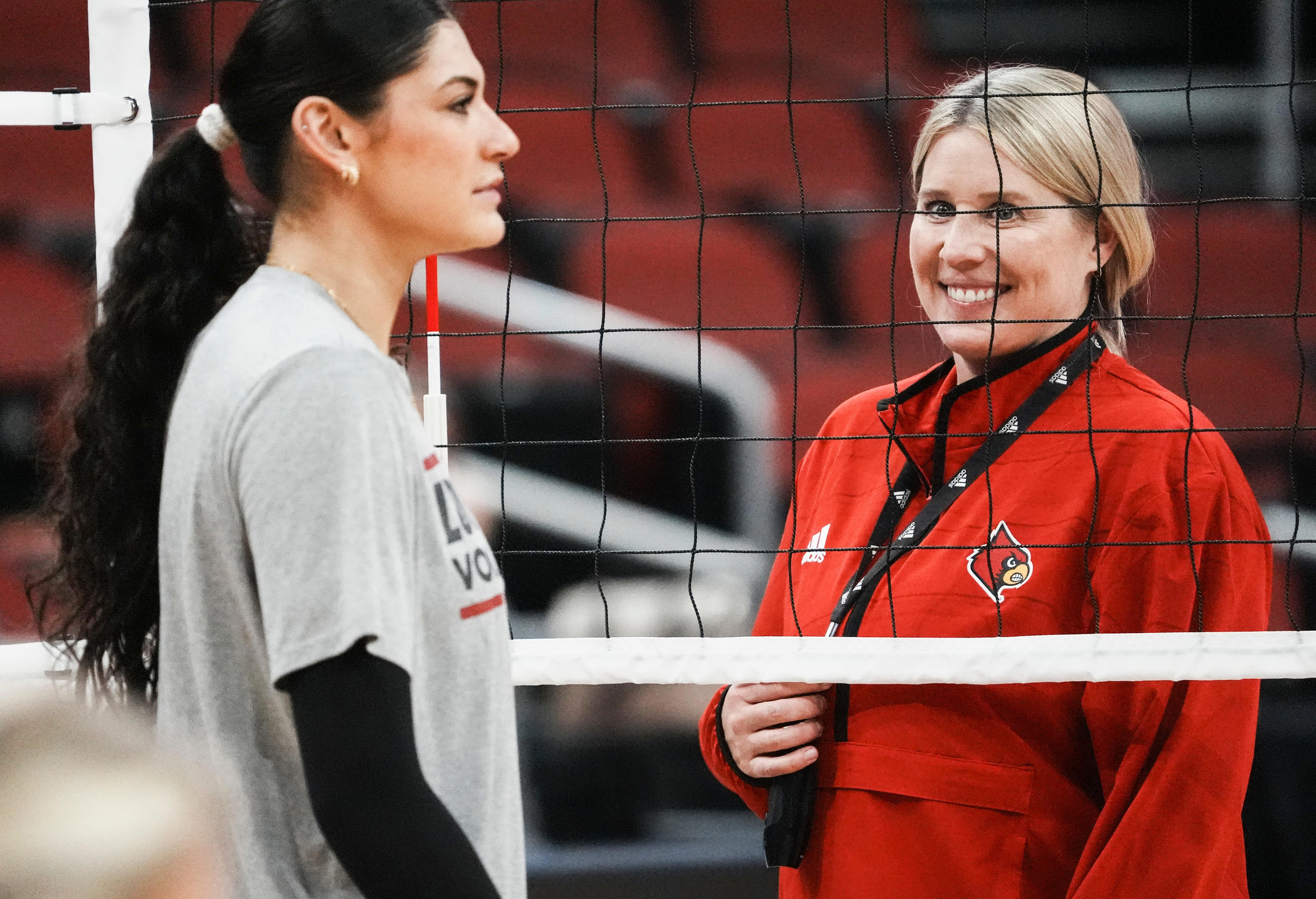 Louisville volleyball's magical season ends in national championship ...