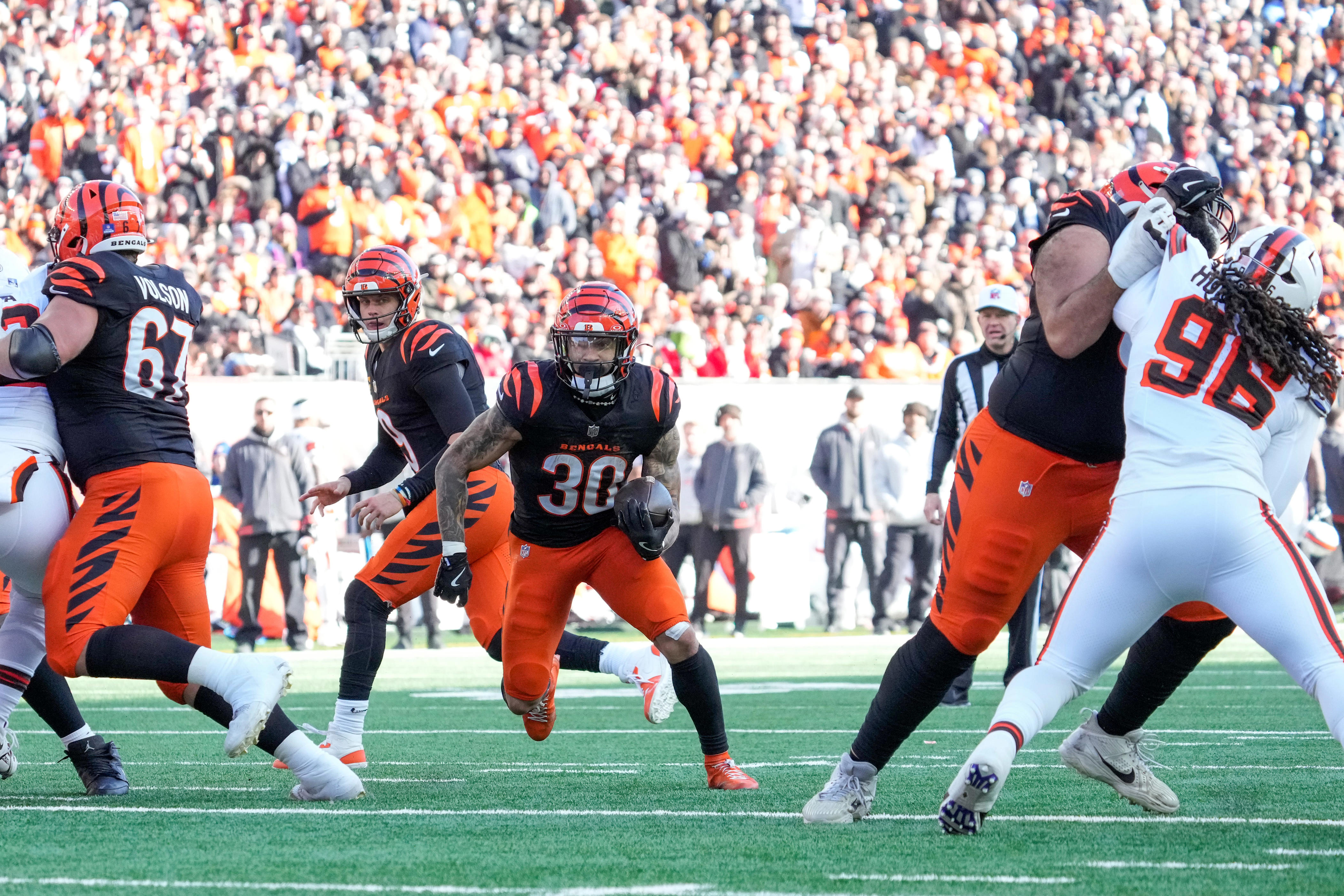 Bengals 'getting in Halloween spirit' with Week 8 uniform combo vs Jets