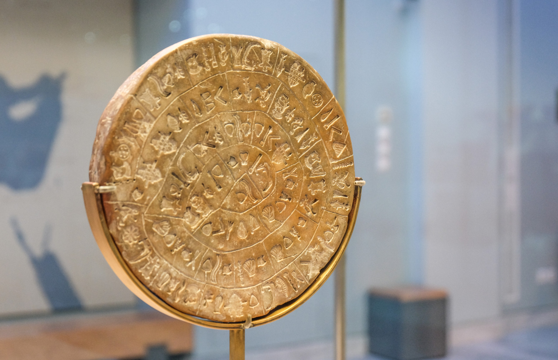 Die Phaistos-Scheibe: Bis heute ein antikes Rätsel