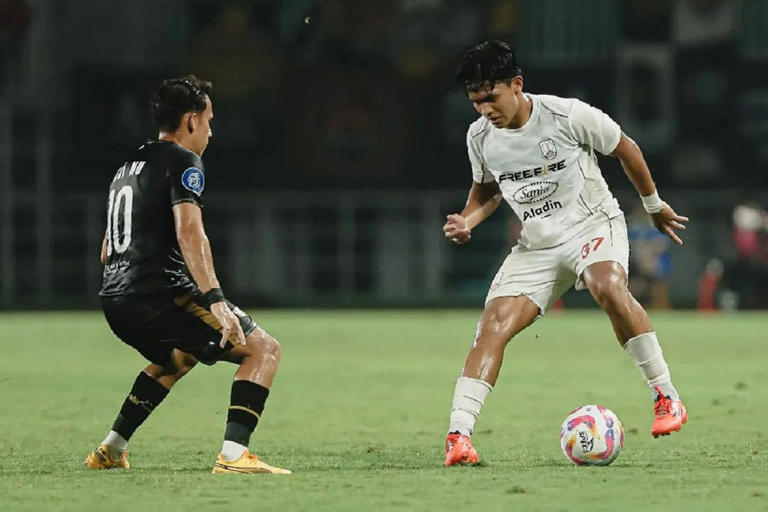 Persis Solo Berbenah di Tengah Krisis, Ong Kim Swee Berburu Pemain Baru Persis Solo Berbenah di Tengah Krisis, Ong Kim Swee Berburu Pemain Baru