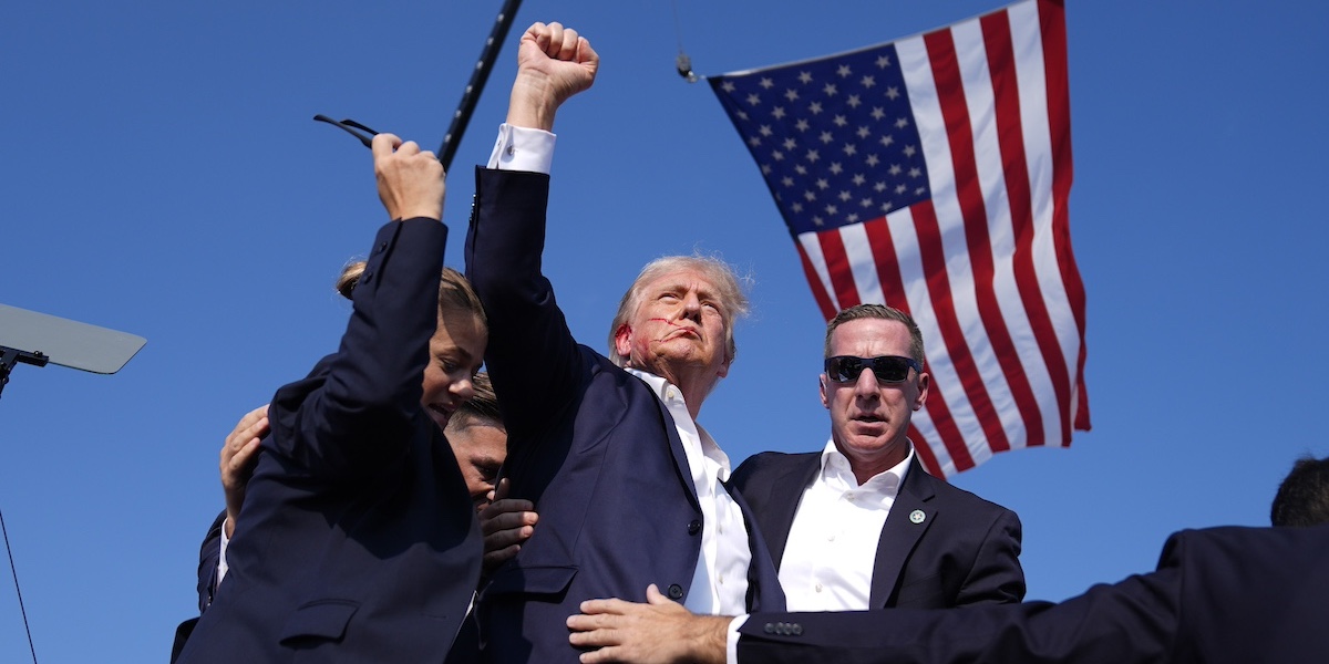 Trump crea una task force per difendere i cristiani negli USA