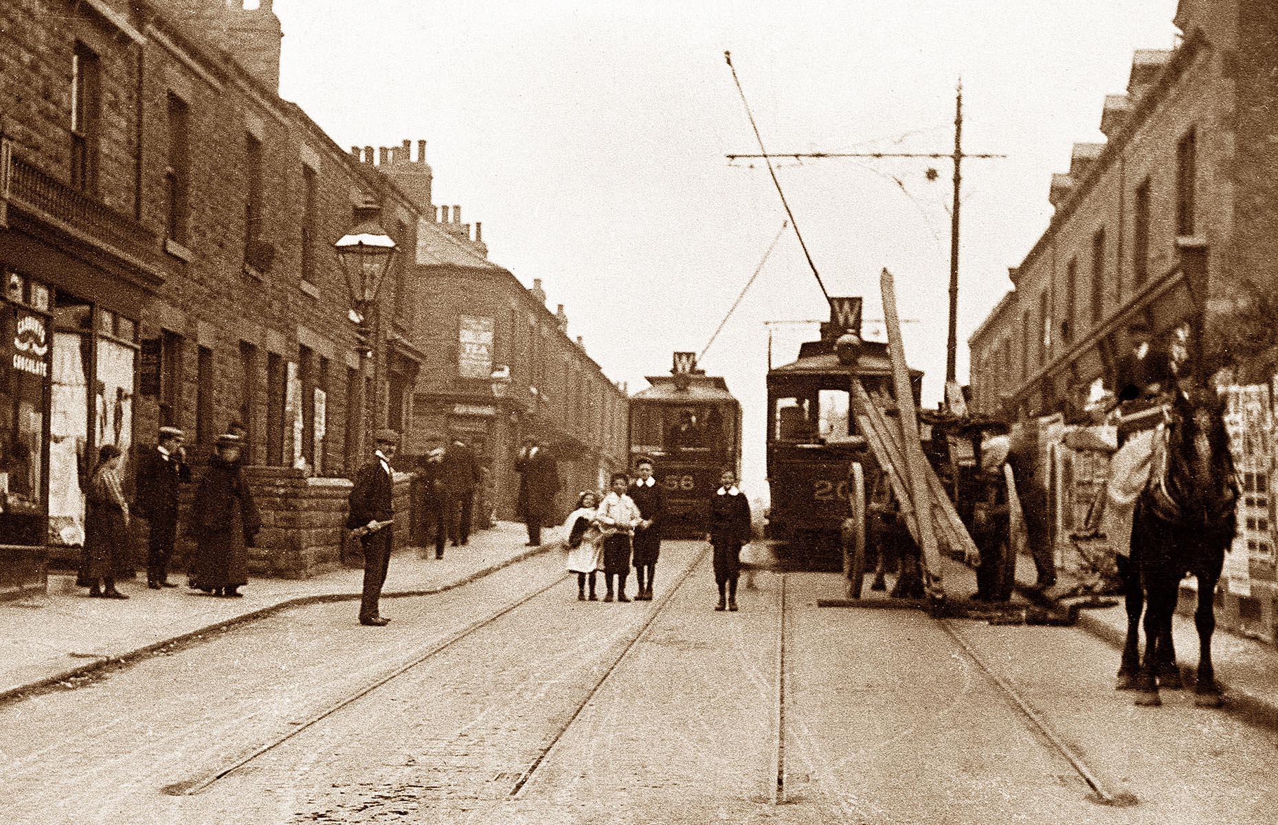 Vintage images show what UK cities looked like over a century ago