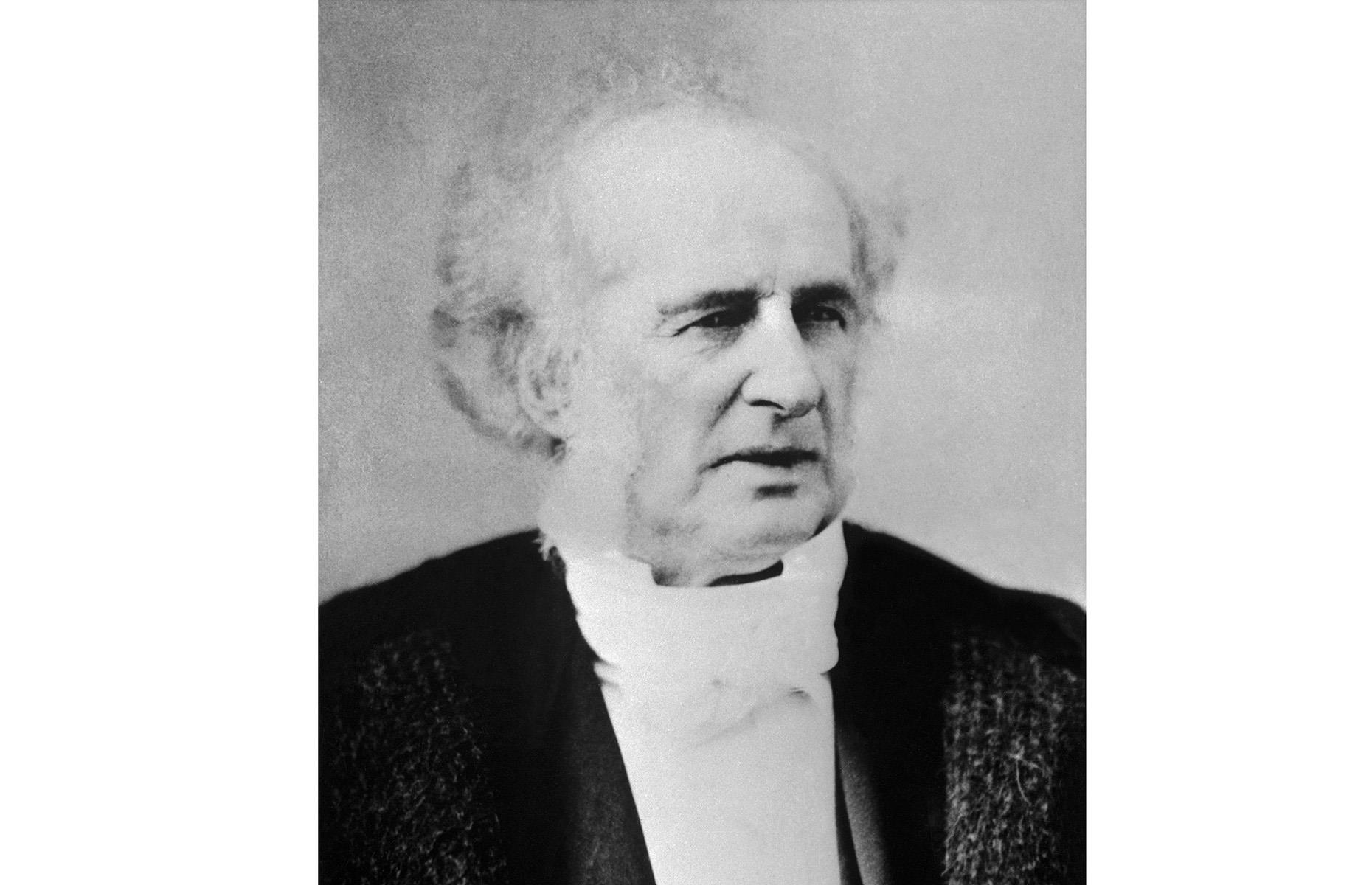 See inside the luxurious homes of the richest Gilded Age family