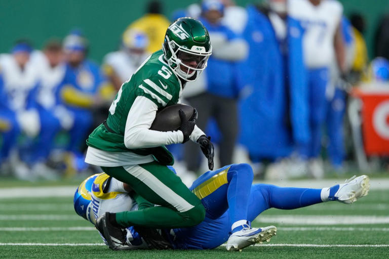 New Jets regime facing a potential Garrett Wilson trade mess New Jets regime facing a potential Garrett Wilson trade mess