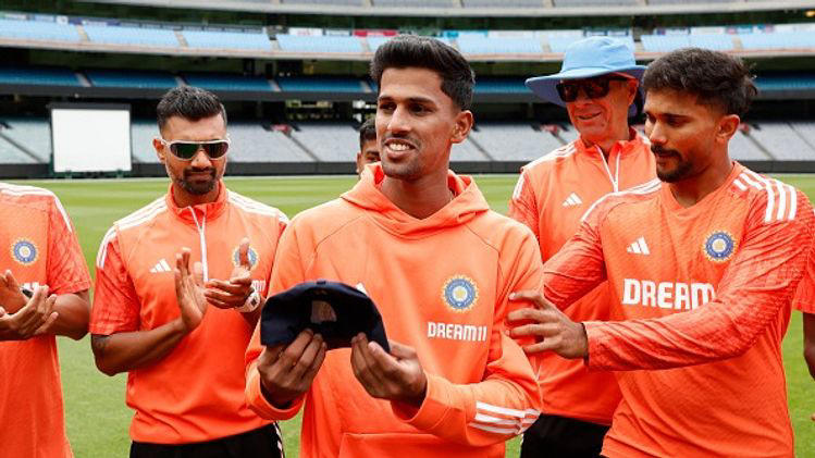 Who is Tanush Kotian? Mumbai all-rounder that will replace Ravichandran ... Who is Tanush Kotian? Mumbai all-rounder that will replace Ravichandran ...