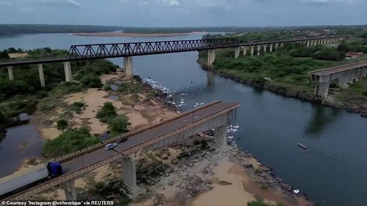 Brazil bridge collapse leaves two dead and 14 missing Brazil bridge collapse leaves two dead and 14 missing