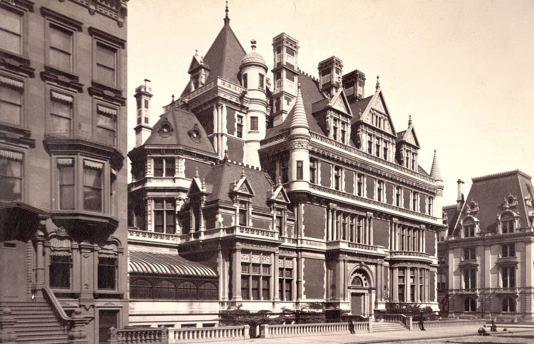 Uncovering the secrets of the luxurious Vanderbilt mansions