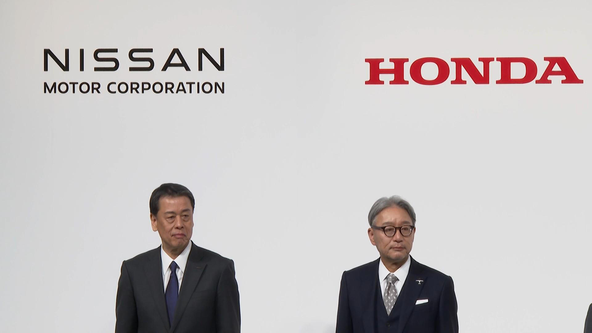 Nissan and Honda officials announce plans to merge and create world's ... Nissan and Honda officials announce plans to merge and create world's ...